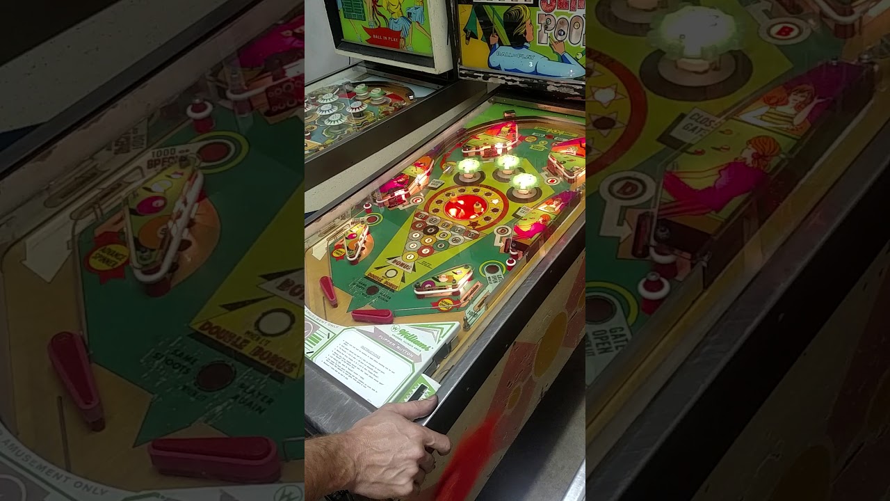 Star Pool Pinball Machine (Williams, 1974) - YouTube