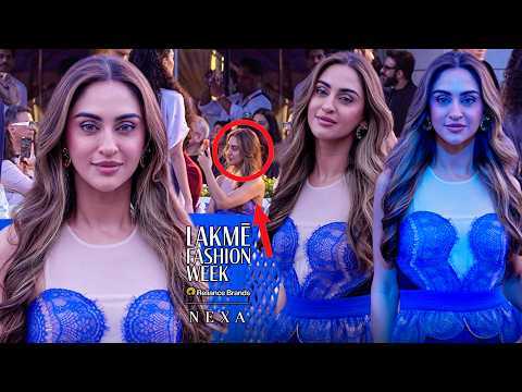 Krystle D'Souza Turns Heads At Lakmē Fashion Week 😍 | Hot & Glam Look