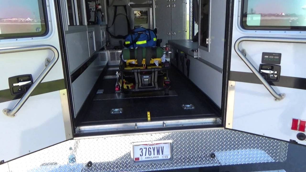 Inside Close Look - Intensive Car Mobile Unit Ambulance - YouTube