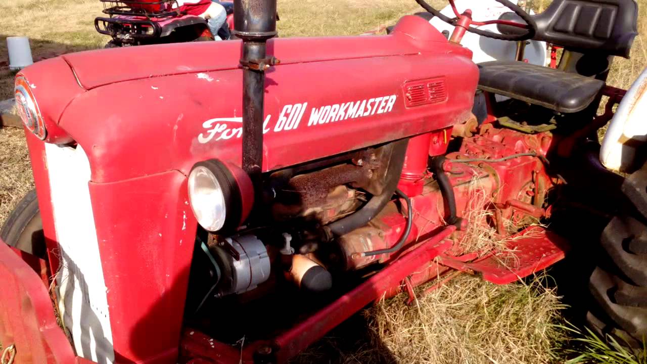 Ford 601 Workmaster - YouTube