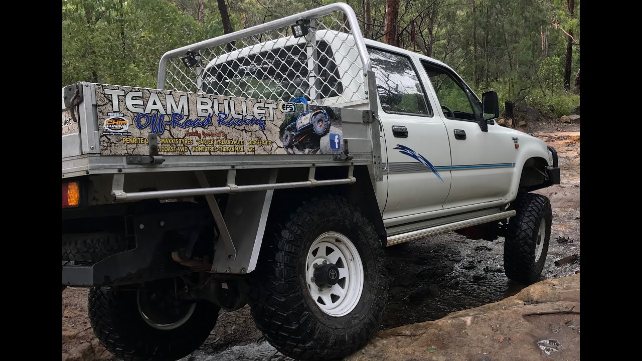 Toyota hilux 2.8 turbo diesel Dual cab LN106 build 33inch tyres Welded ...