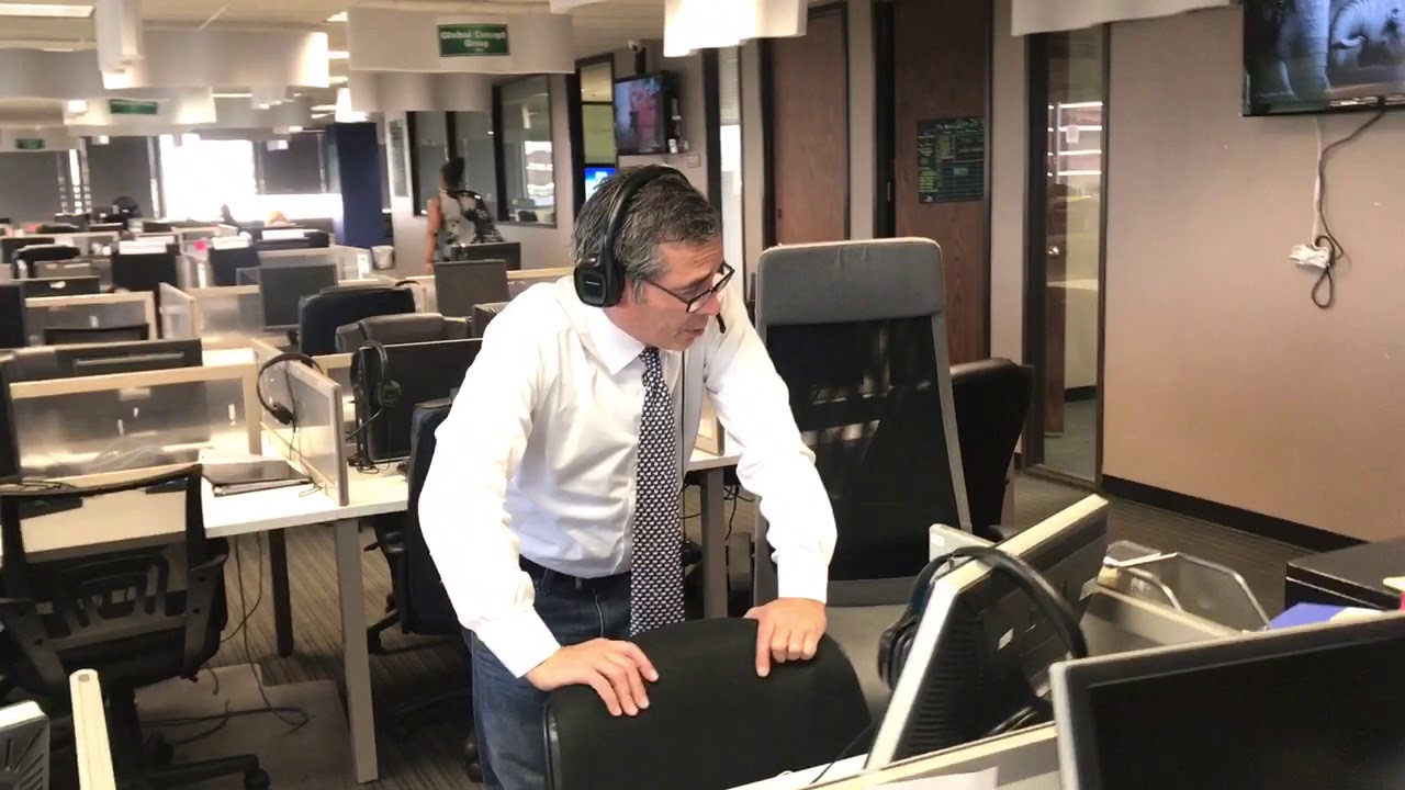 LIVE ONE CALL CLOSE: COLD CALLING IS BETTER THAN HAVING COFFEE! - YouTube