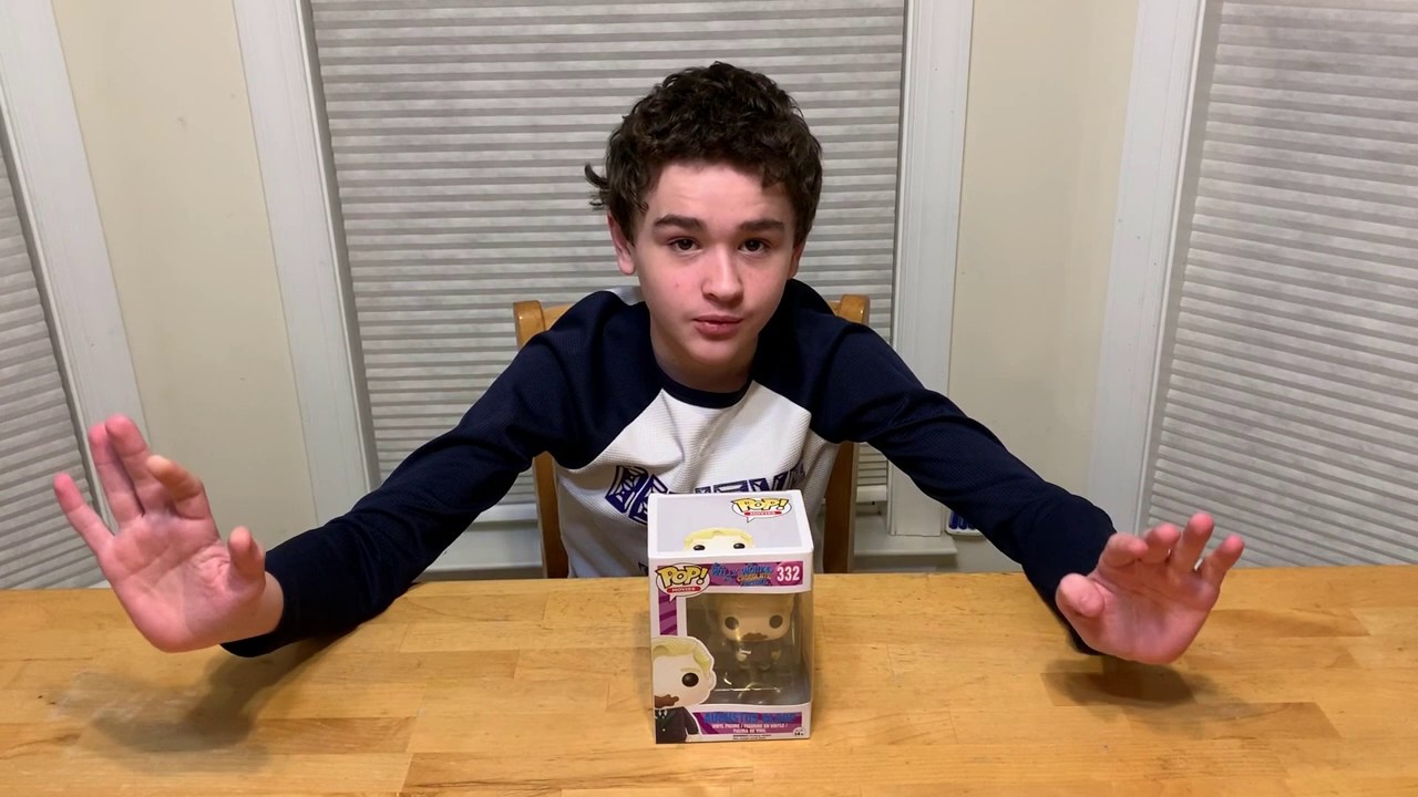 Augustus Gloop Pop Unboxing - YouTube