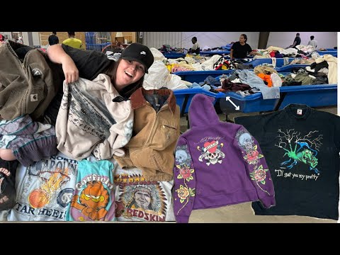 RARE OVERLOAD OF VINTAGE Finds @Goodwill Outlet - YouTube