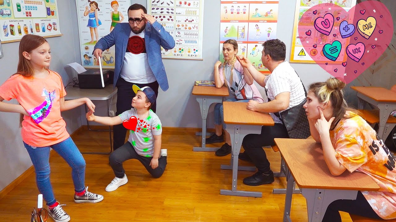 Valentine's Day la Scoala - Alexunea TV - YouTube