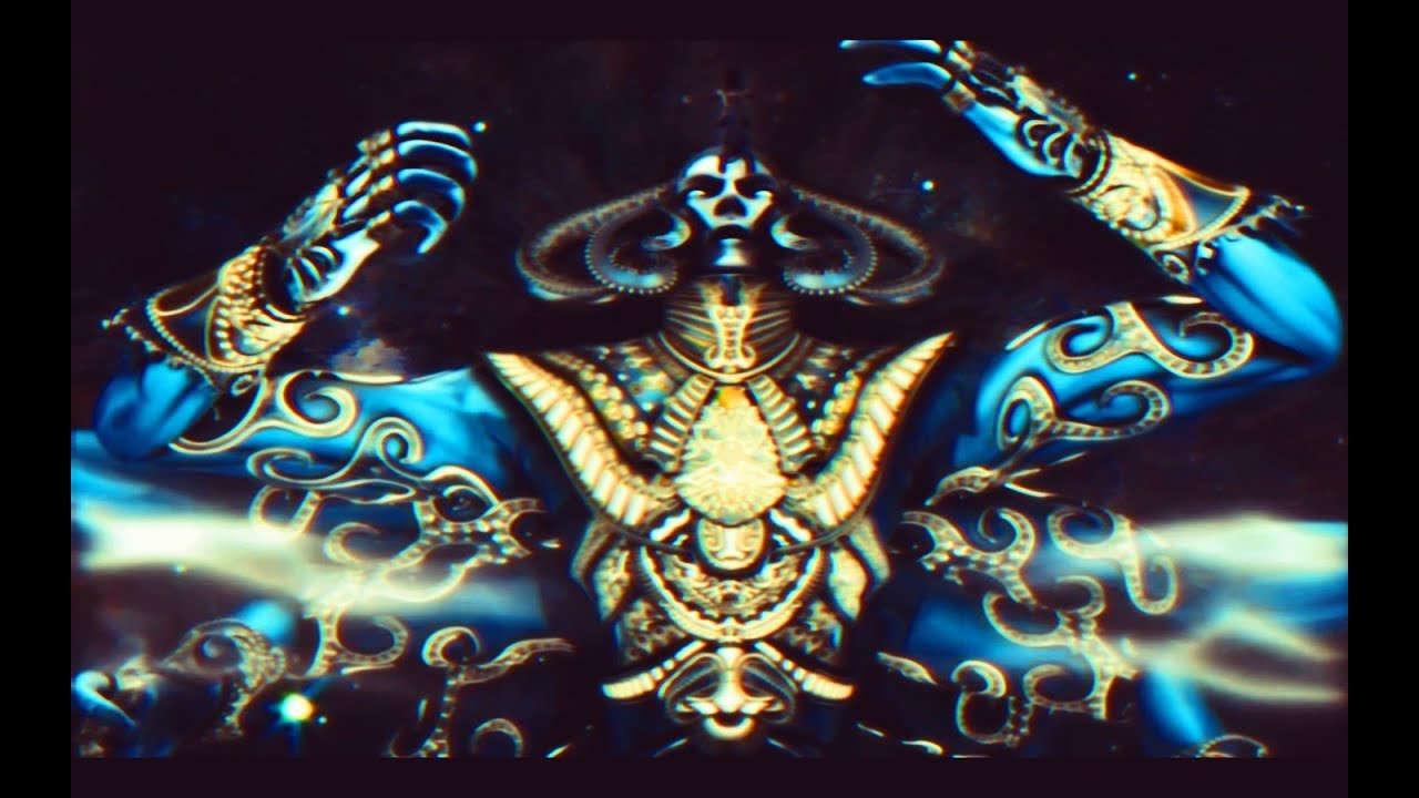 COSMIC KRISHNA (Best moment from Bhagavad Gita) - YouTube