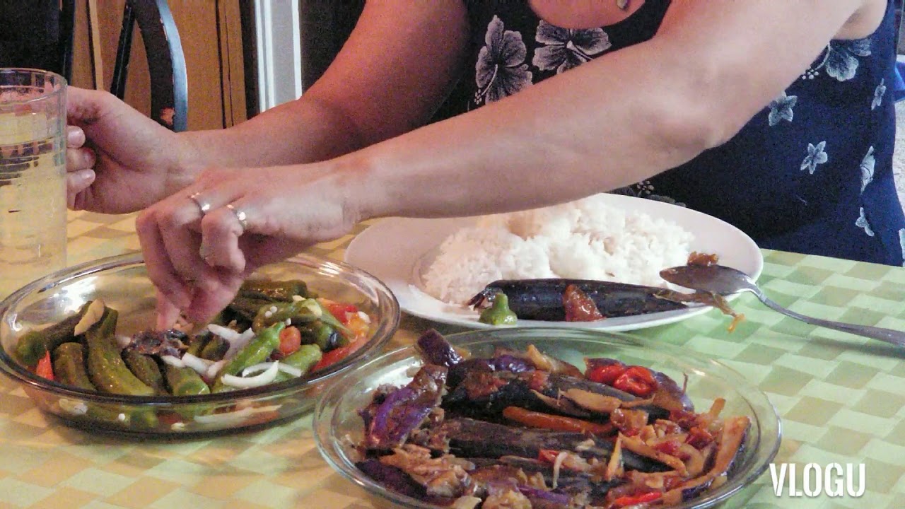 Mukbang sa pinoy food - YouTube