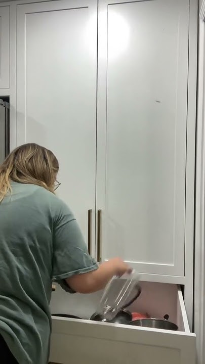 Transform your space with a kitchen deep clean - YouTube