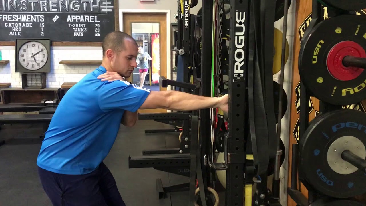 Shoulder Posterior Capsule Stretch/Distraction - YouTube