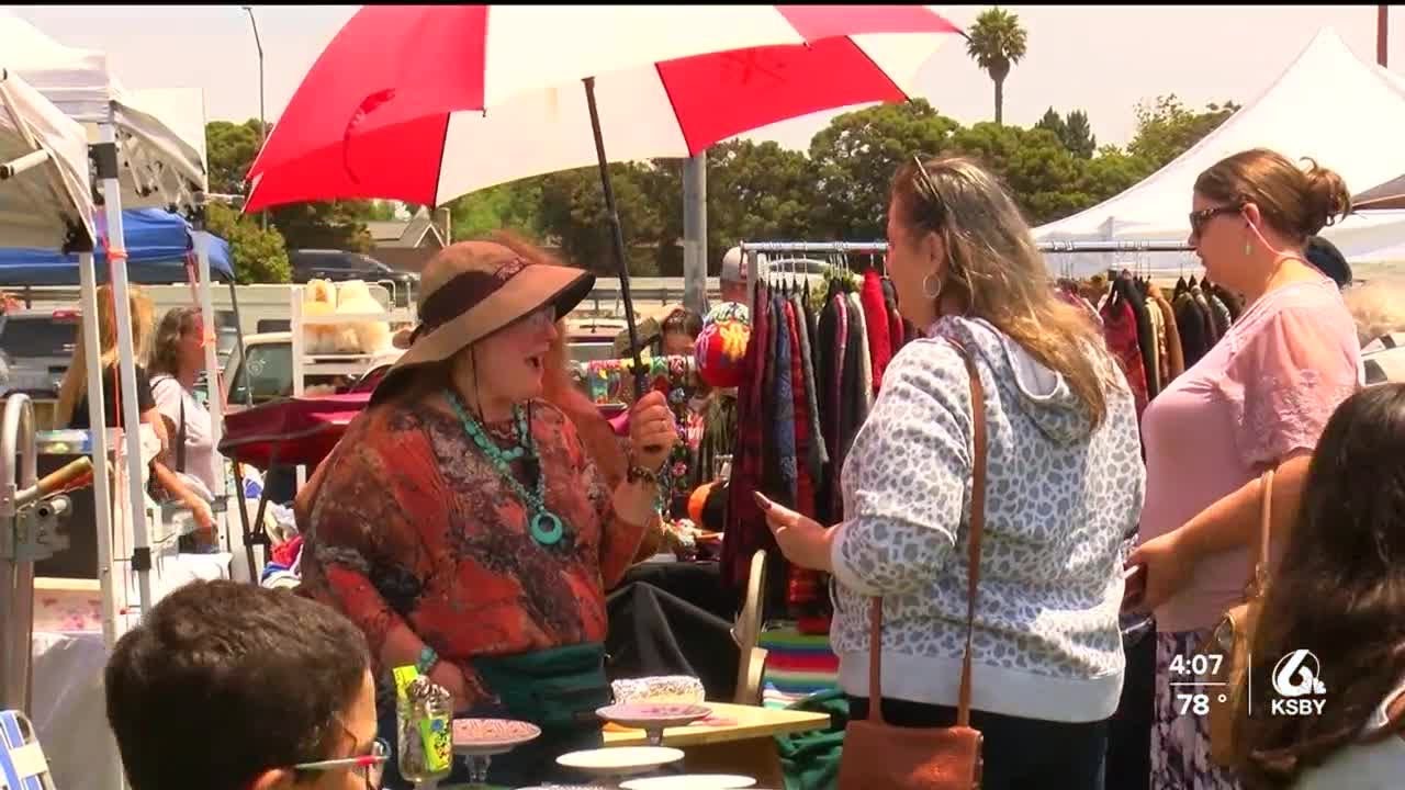 Santa Maria Elks Lodge hosts first Christmas in July craft fair - YouTube
