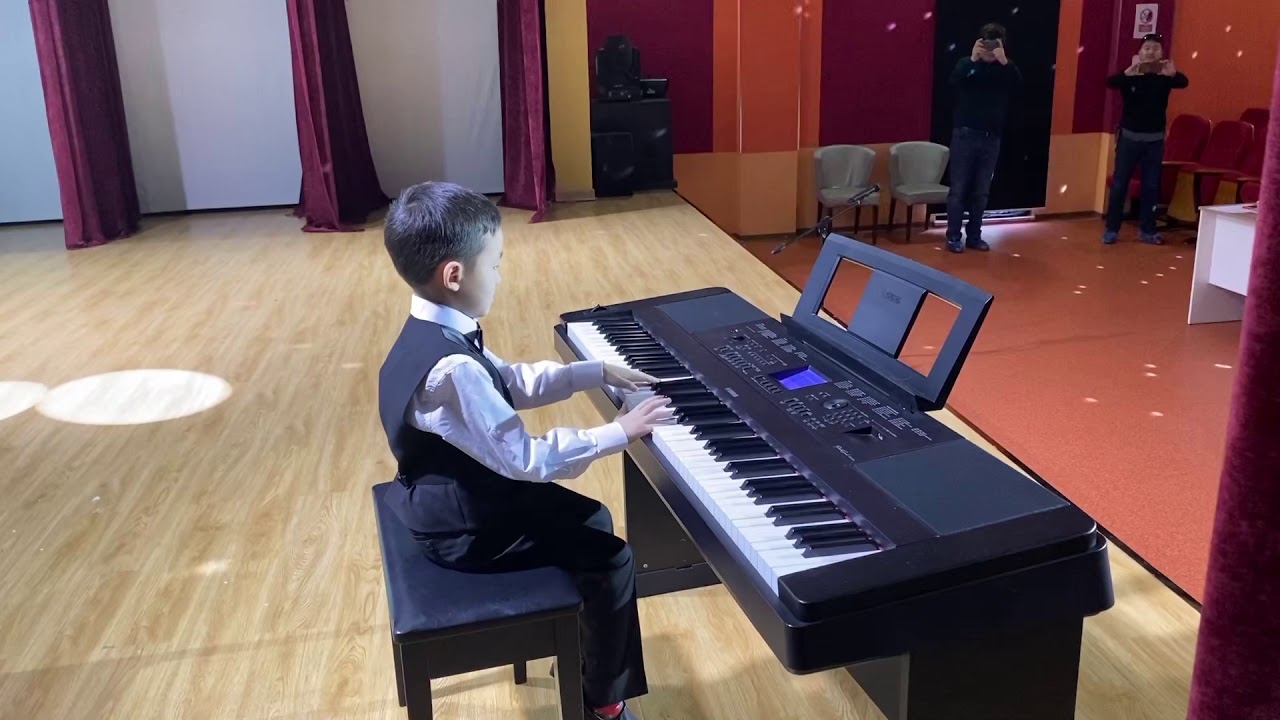 Sharav B. - Bayariin Uyanga - YouTube