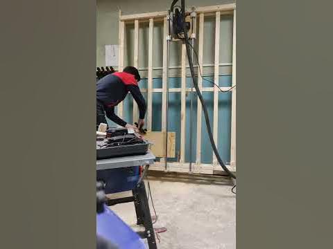 Вертикальный распиловочный станок для раскроя Фанеры/МДФ/Оргстекла ...