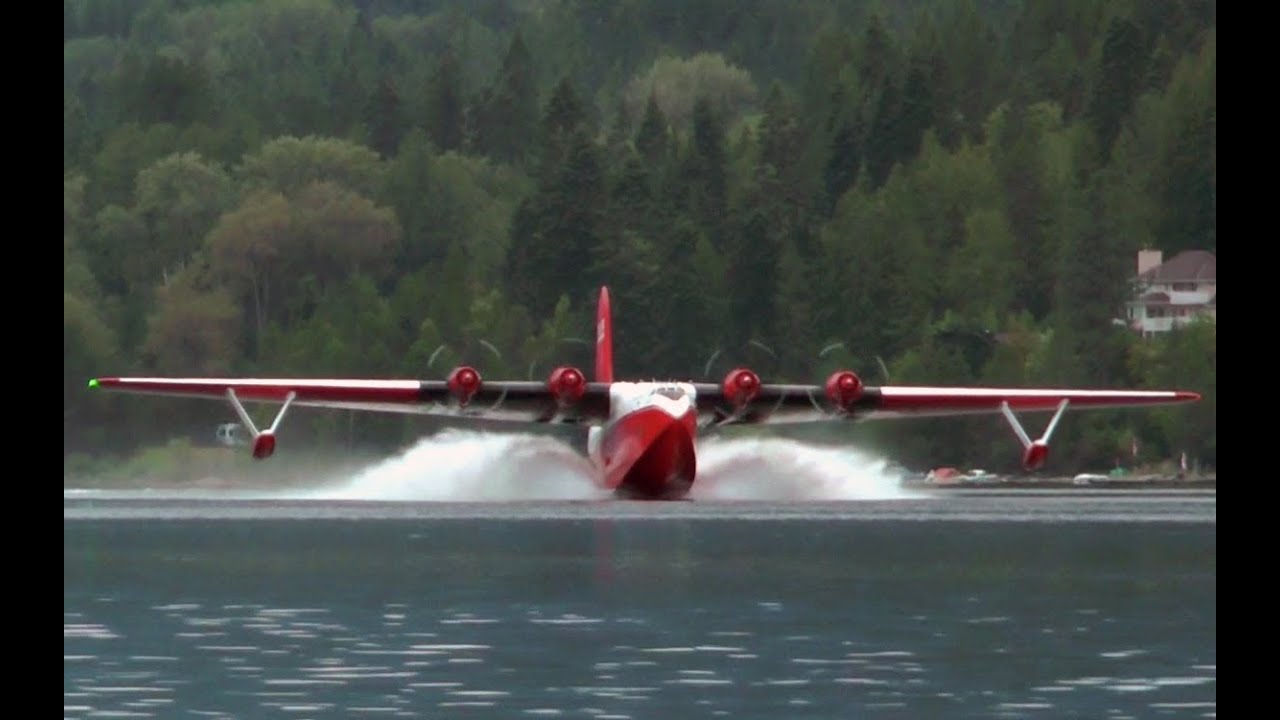 Martin JRM Mars "Hawaii Mars" Water Bomber Approach and Landing. - YouTube