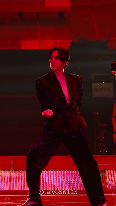 Lee Junho - Kiss (JYP) @ Midnight Sun - YouTube