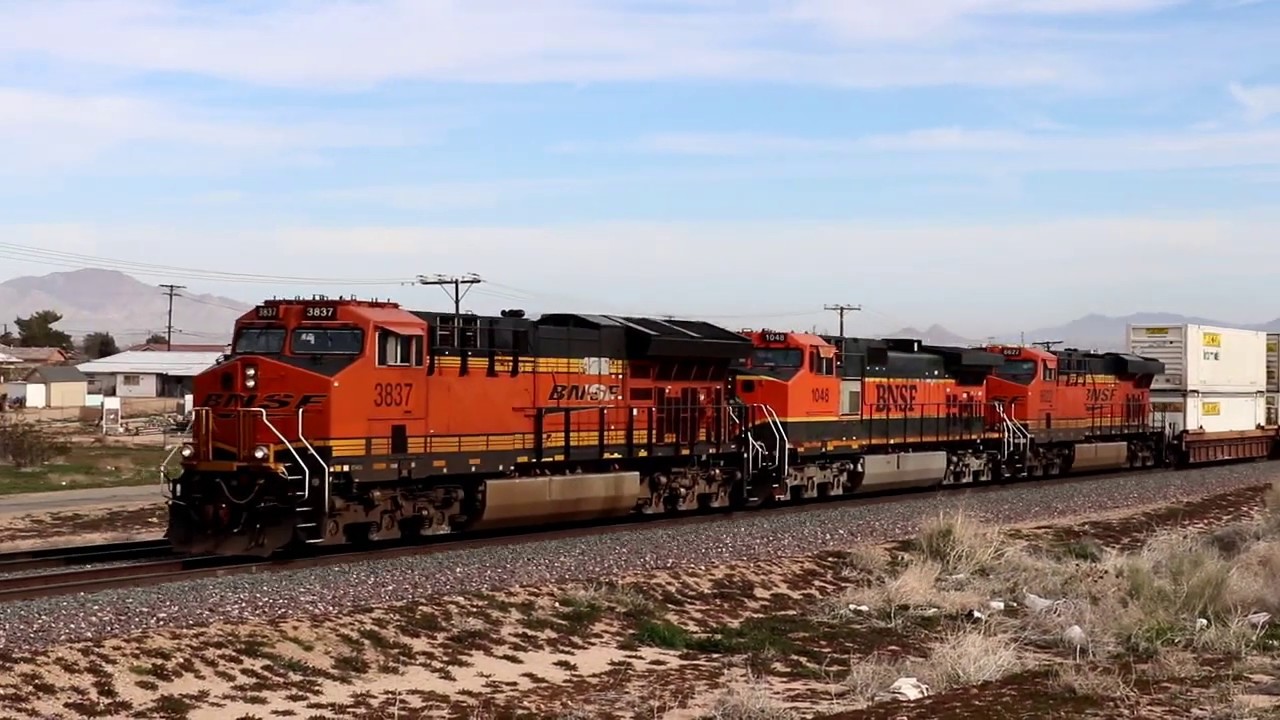 BNSF 3837 Ron D - YouTube