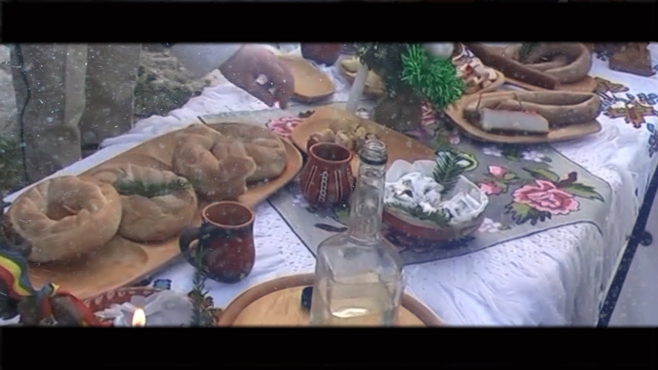 Colinde de craciun - Am pornit cu colindatul - YouTube