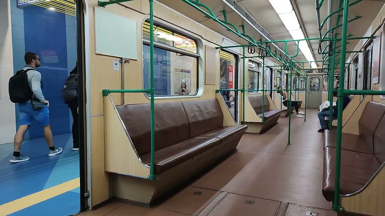 Metro Sofia metro 81 714 na lince M1/Metro Subway Sofia metro type 81 714 in line M1. - YouTube