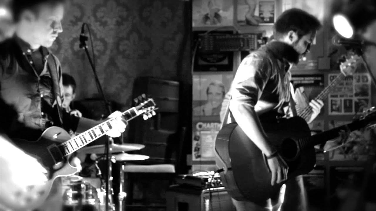 Ian O Doherty (Live @ Citóg) - YouTube