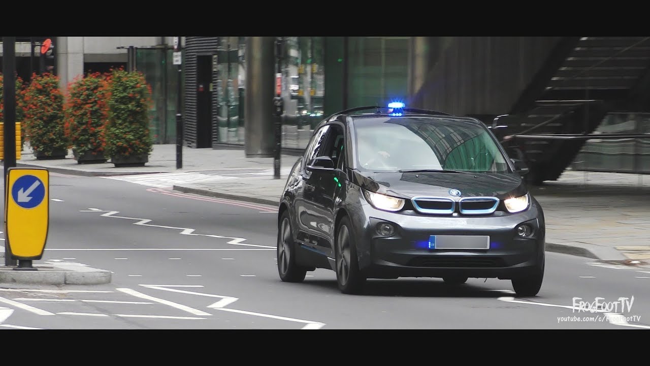 London Fire Brigade Unmarked ELECTRIC BMW i3 responding - YouTube