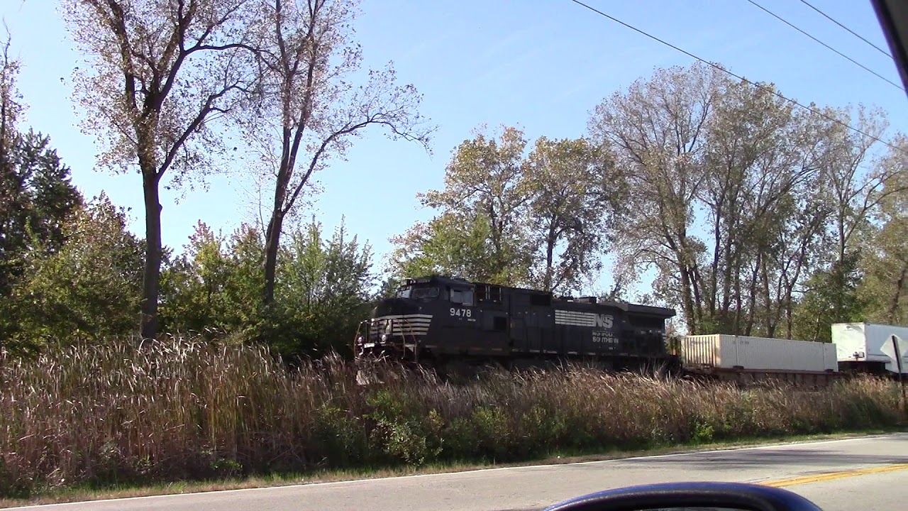 NS 9478 East Toledo, OH 10/24/18 - YouTube