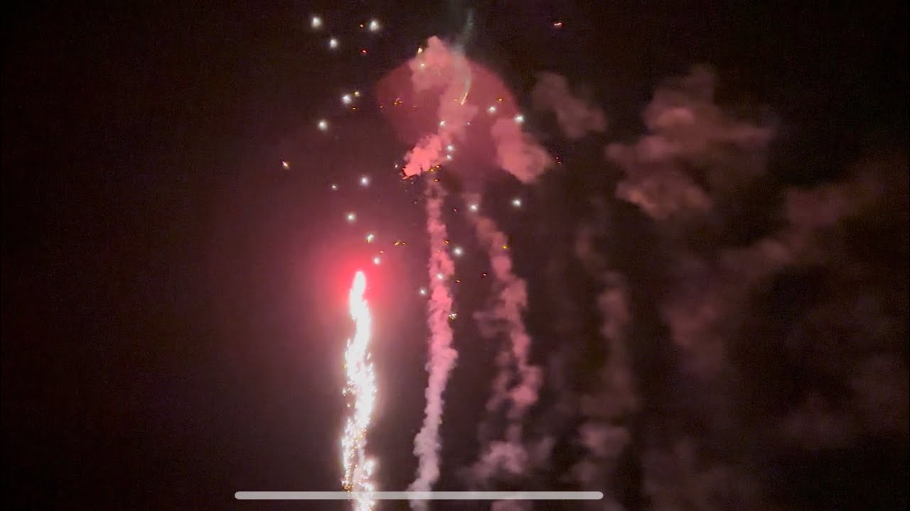 Bullsheet 100s Firework Cake - YouTube