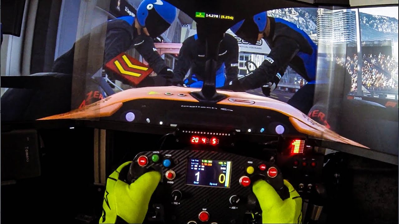 I broke the wing (+pit stop) - YouTube