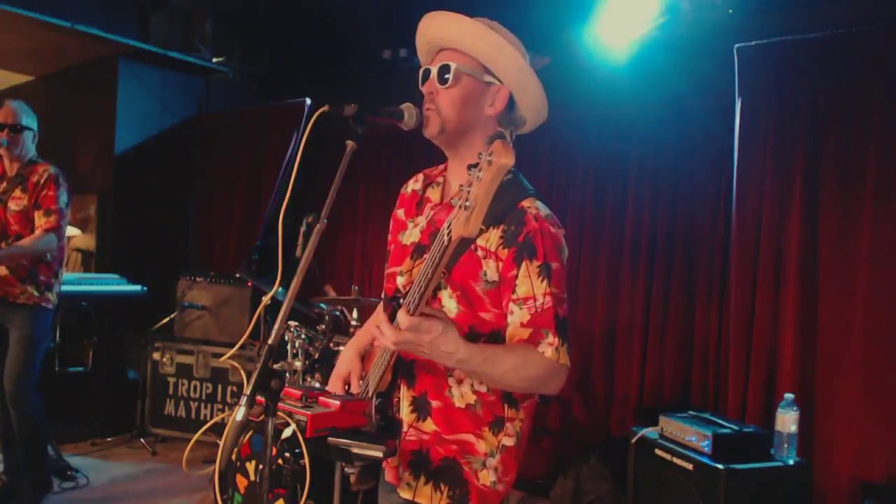 Tropic Mayhem at the Duncan Showroom - YouTube