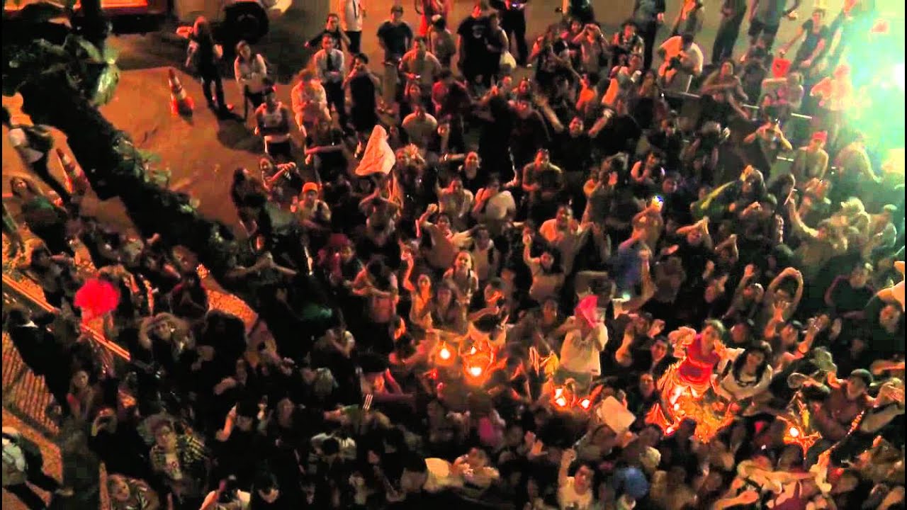 Katy Perry: Part of Me - Clipe Premiere Rio - YouTube