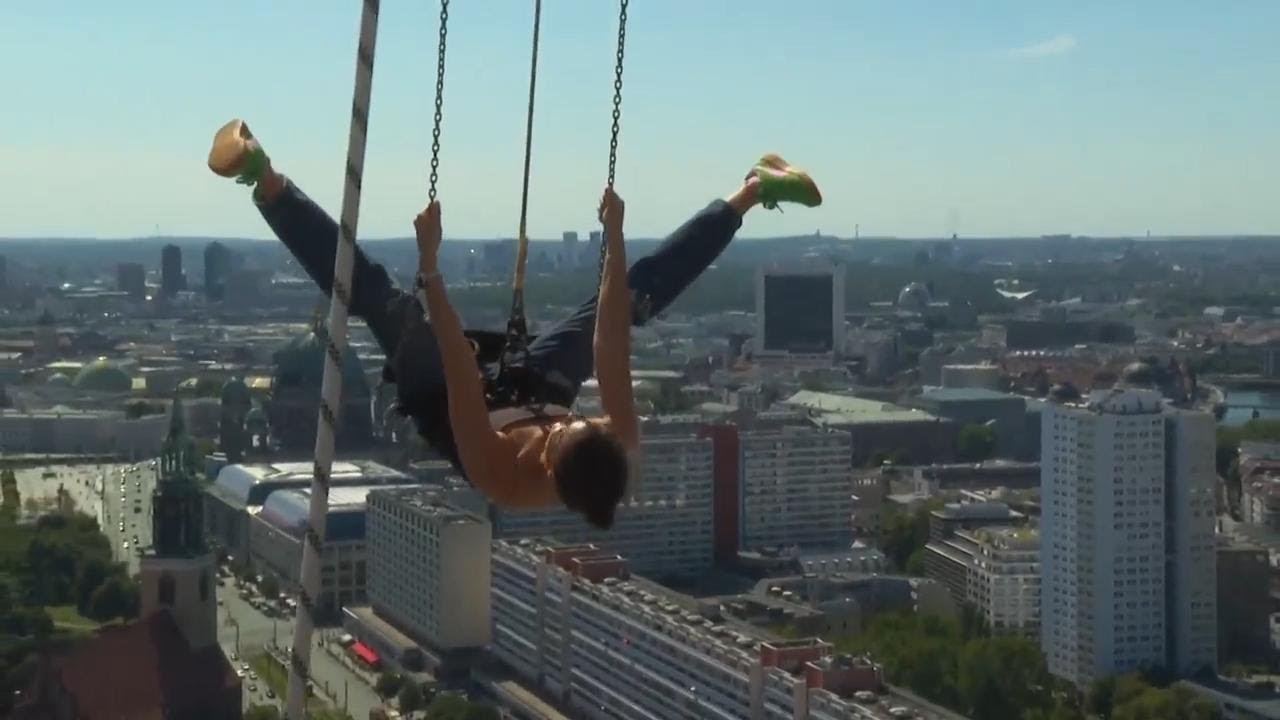 Berlin takes thrill-seeking to new heights with high swing attraction ...