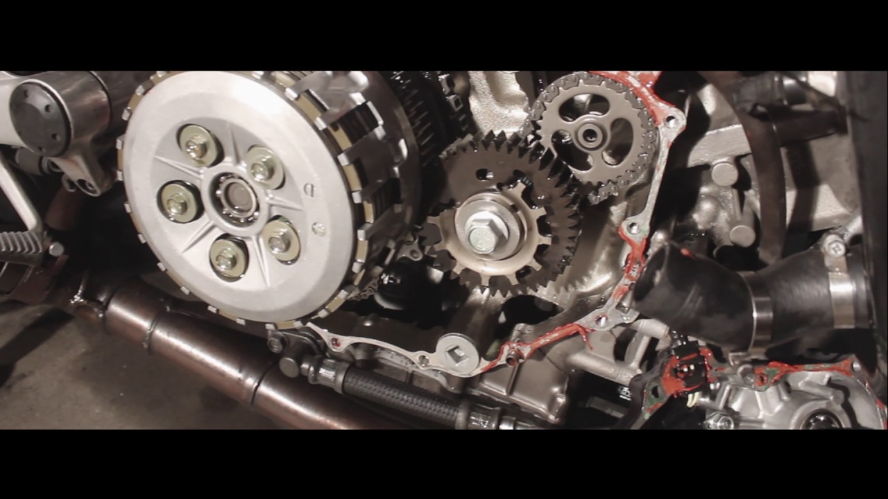 VTR1000f Build: Part 2 - Quickshifter, gear indicator, chain/sprockets ...