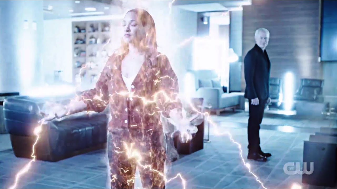 Iris Returns - The Flash - 8x20 Negative, Part Two. Season Finale - YouTube