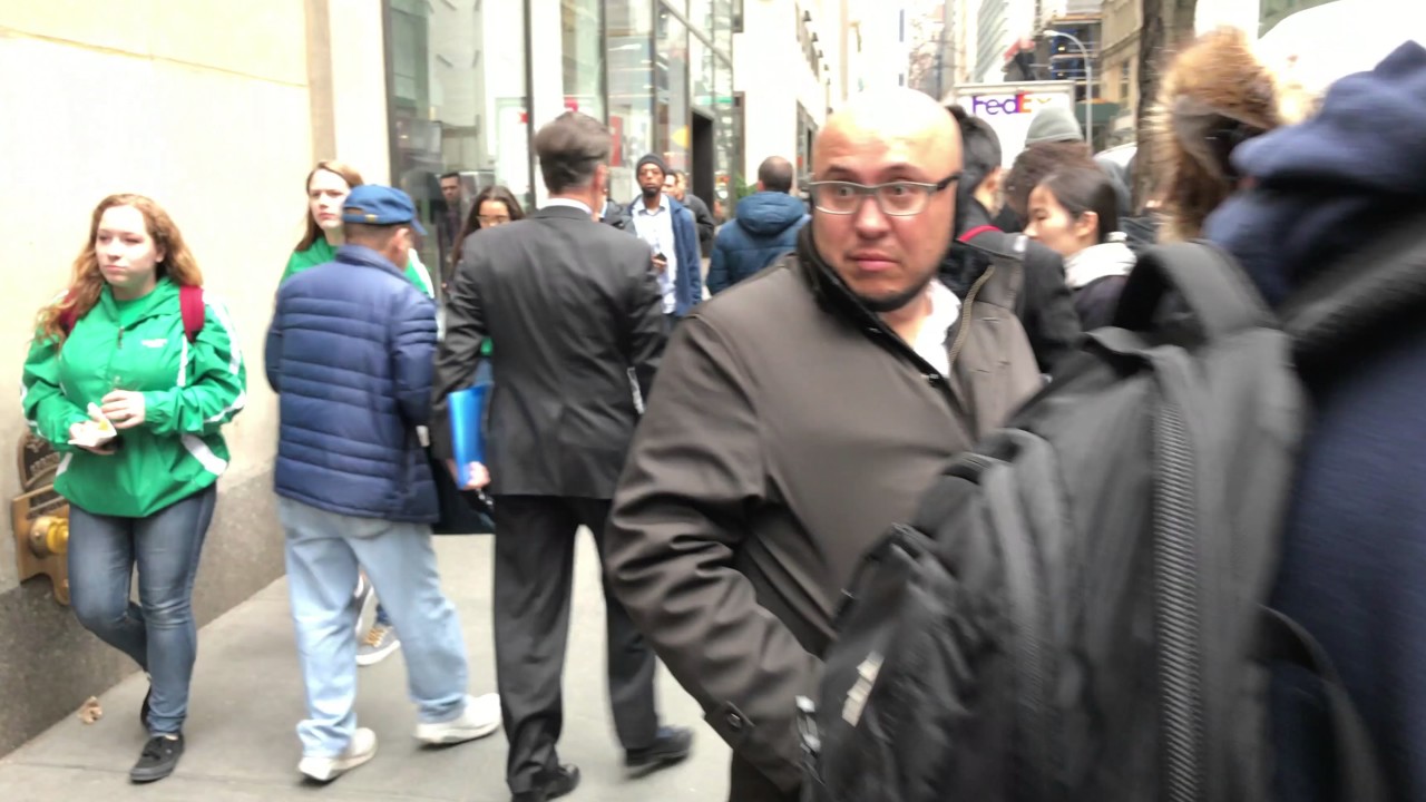 people waiting in line for Nintendo Switch in NYC - YouTube