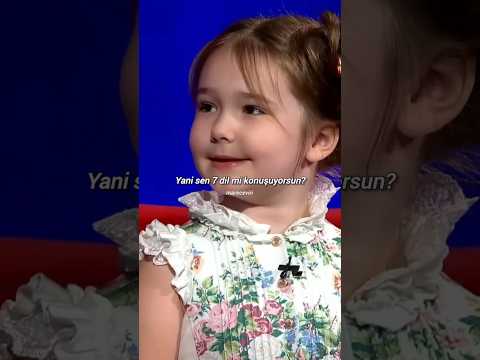 4 Yaşında 7 Dil Konuşan Küçük Kız
