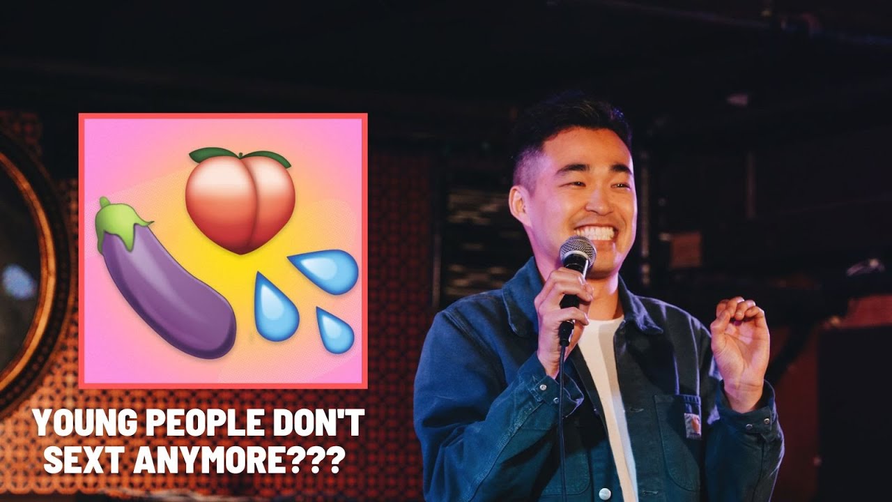 Young People Don't Sext Anymore??? | Fumi Abe | Stand Up Comedy - YouTube