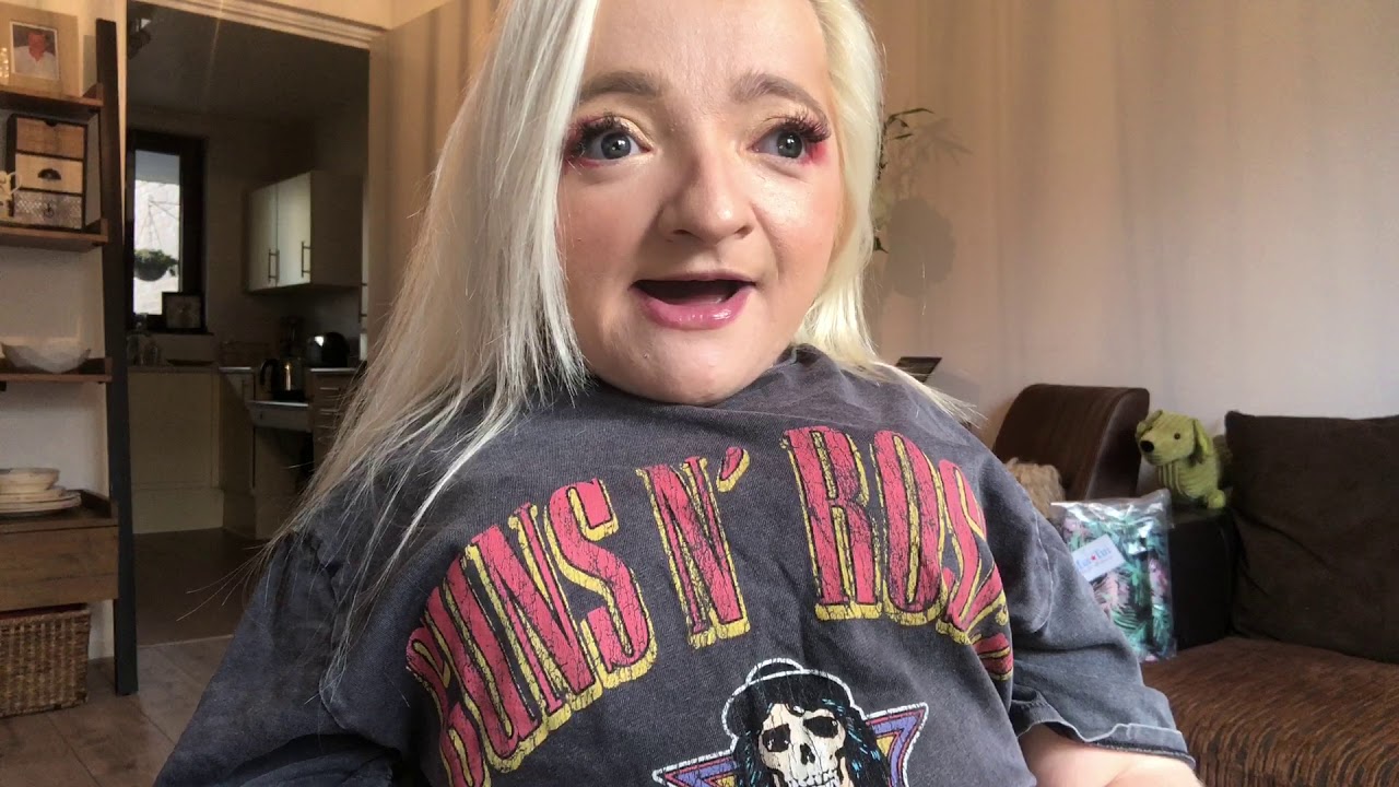 Sam Renke & The Samantha Bag - YouTube