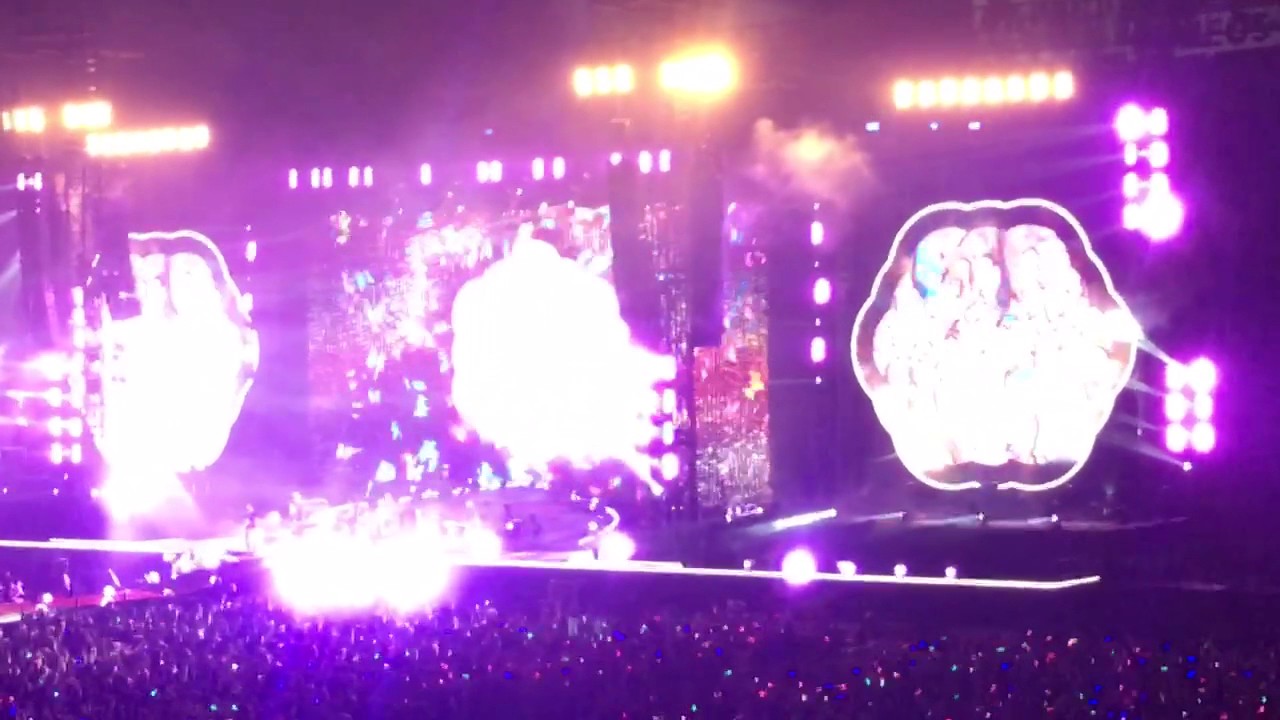 Coldplay Live 2017 0419 Tokyo Dome Paradise - YouTube