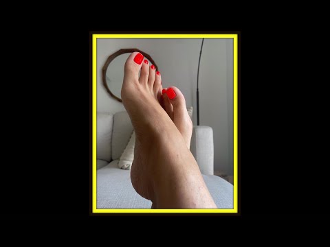 Awesome Feet 916