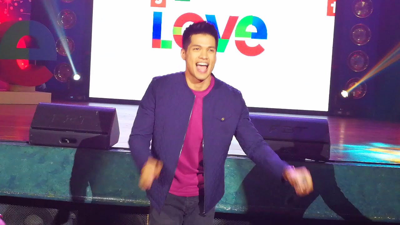 Vin Abrenica performs 'Uptown Funk' the ABS-CBN #JustLoveKapamilya ...