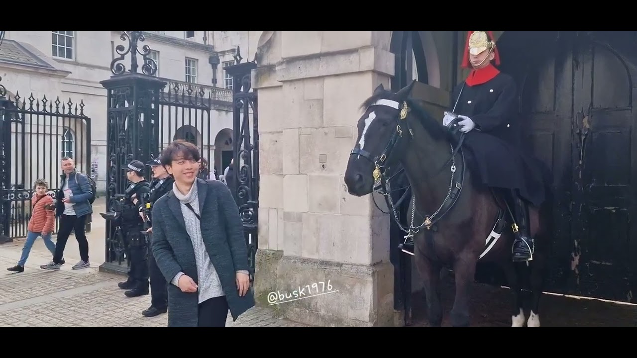 Ormonde I'm warning you #thekingsguard - YouTube