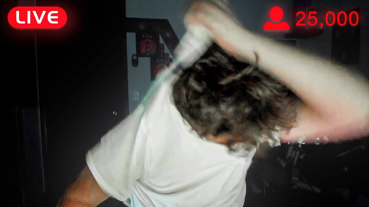 I forgot to turn off my stream... 😳 - YouTube