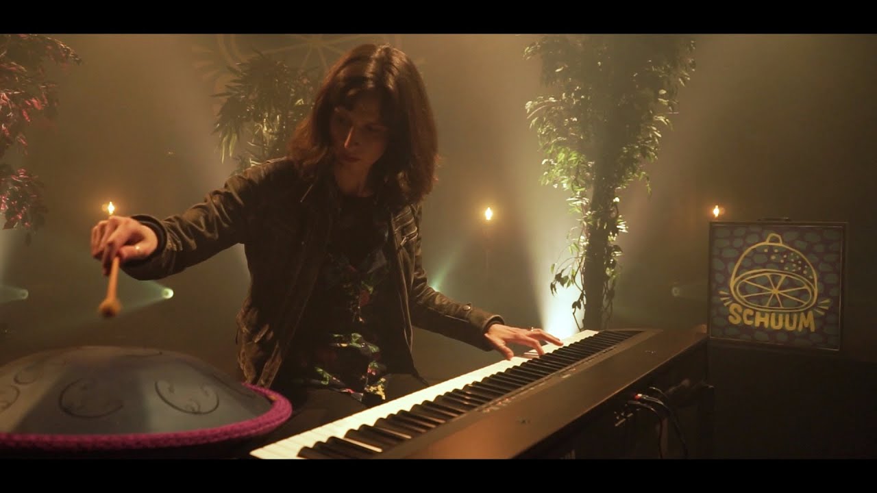 Echo - Piano & RAV Vast (B Kurd) by Anna Simonetta - YouTube
