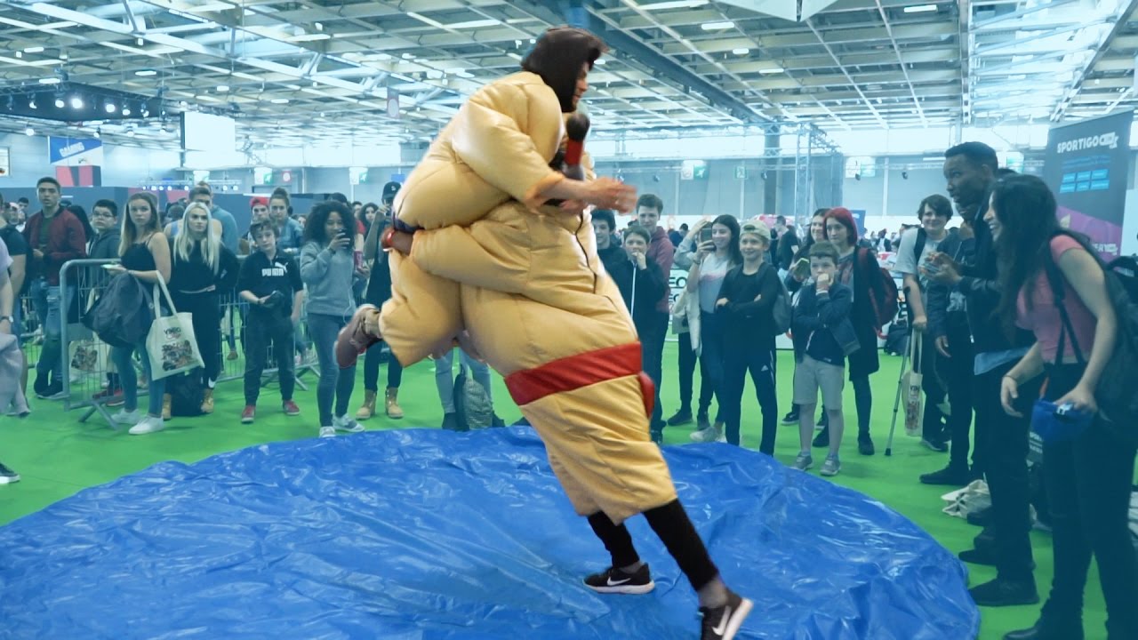 MON COMBAT DE SUMO À LA VIDEO CITY #UNITY35 - YouTube