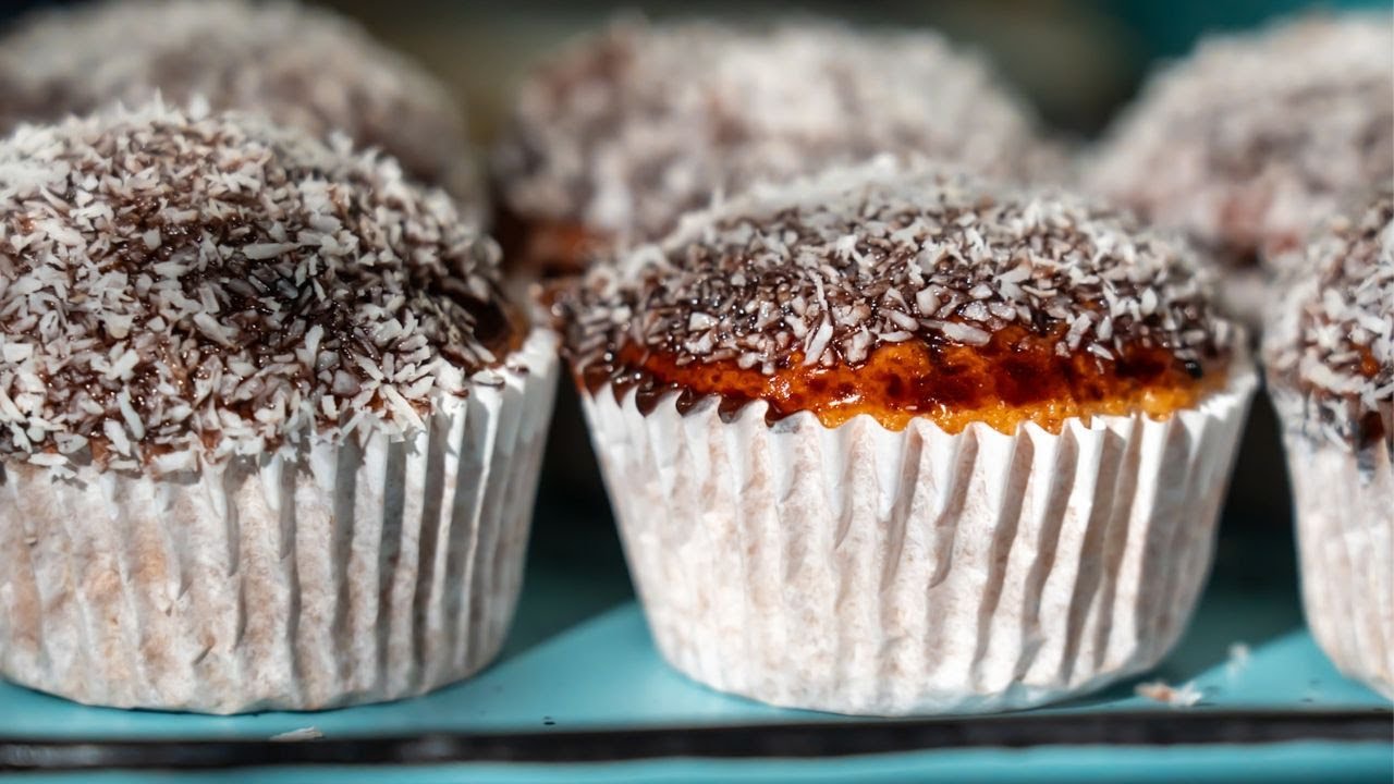 Simple Lamington muffin recipe, very delicious with chocolate and ...