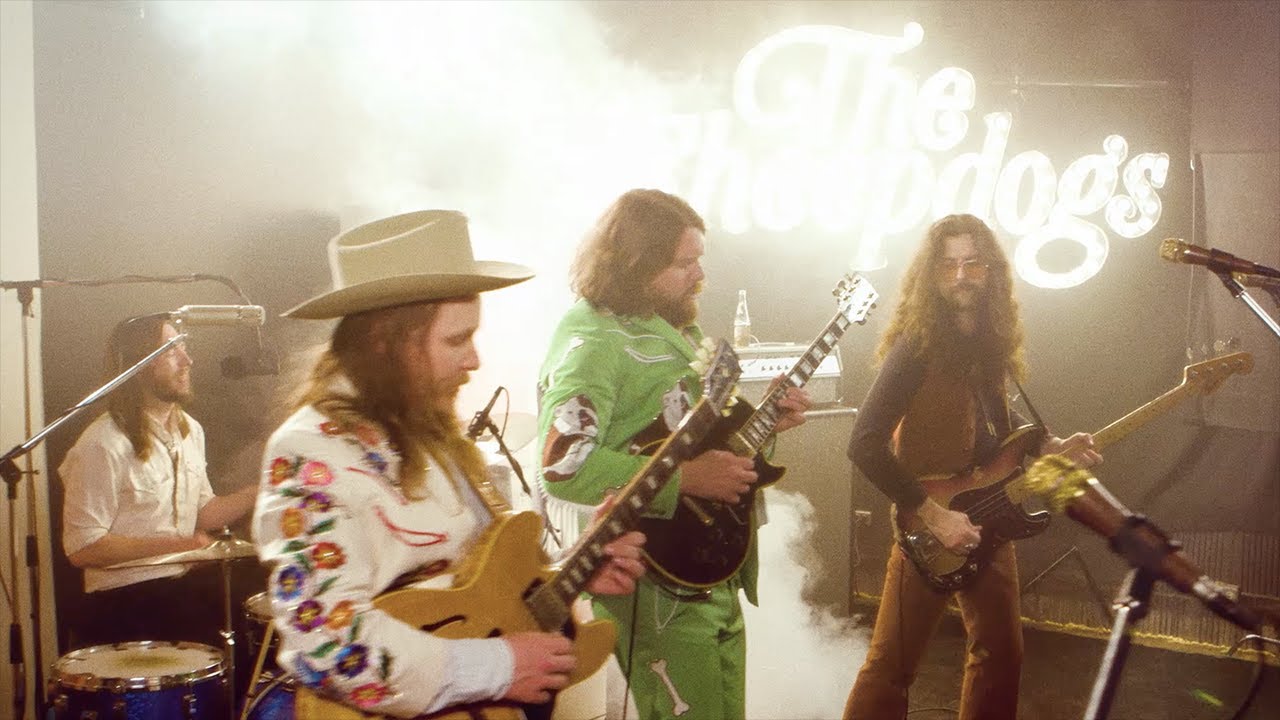 The Sheepdogs - Keep On Loving You - Live - YouTube