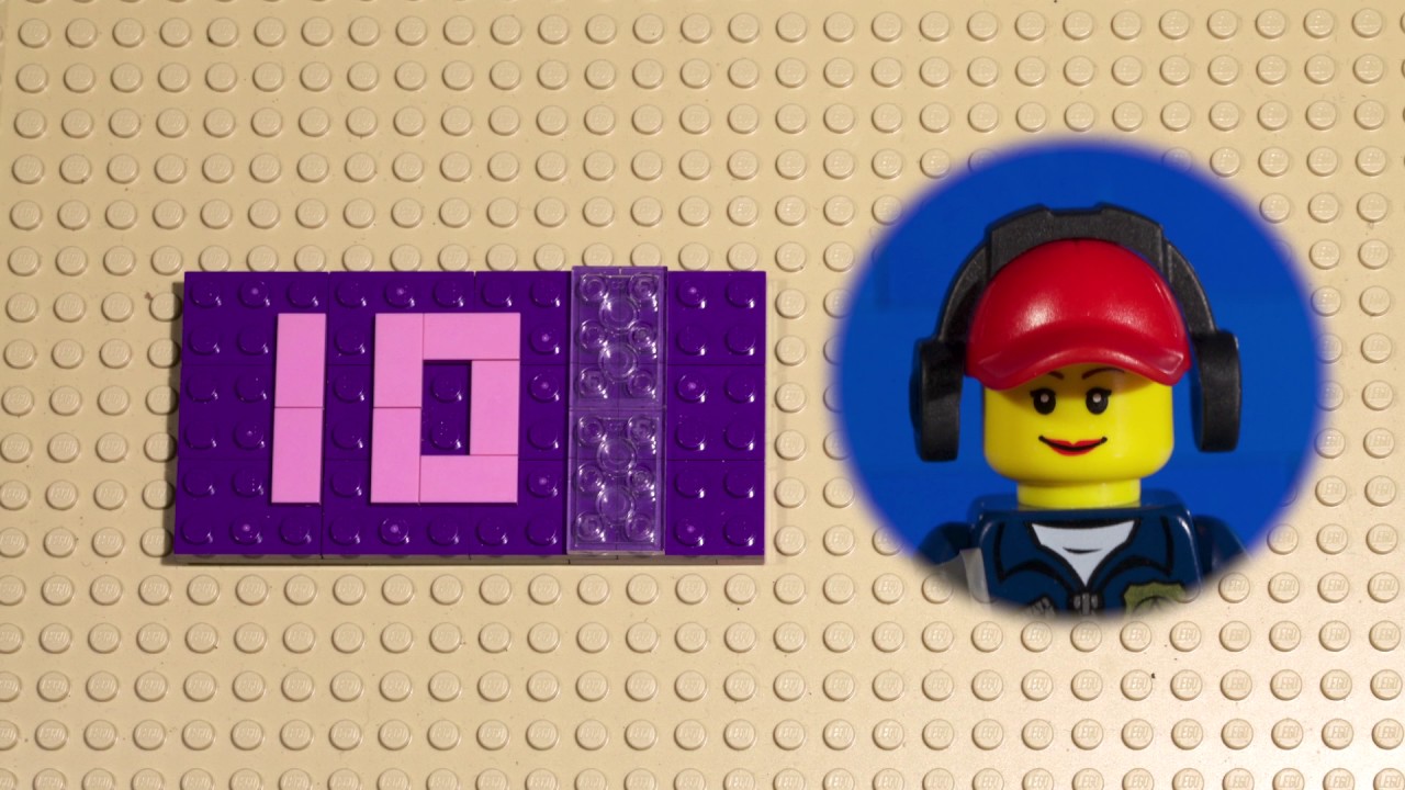 Lego figures explain: What is a blockchain? - YouTube