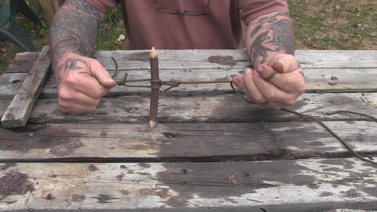 Simple Camping Connection Knots 3 - YouTube