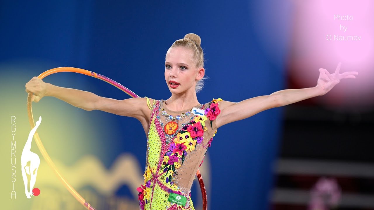 Alina Protasova - Hoop 21.15 Hopes of Russia 2020 AA - YouTube