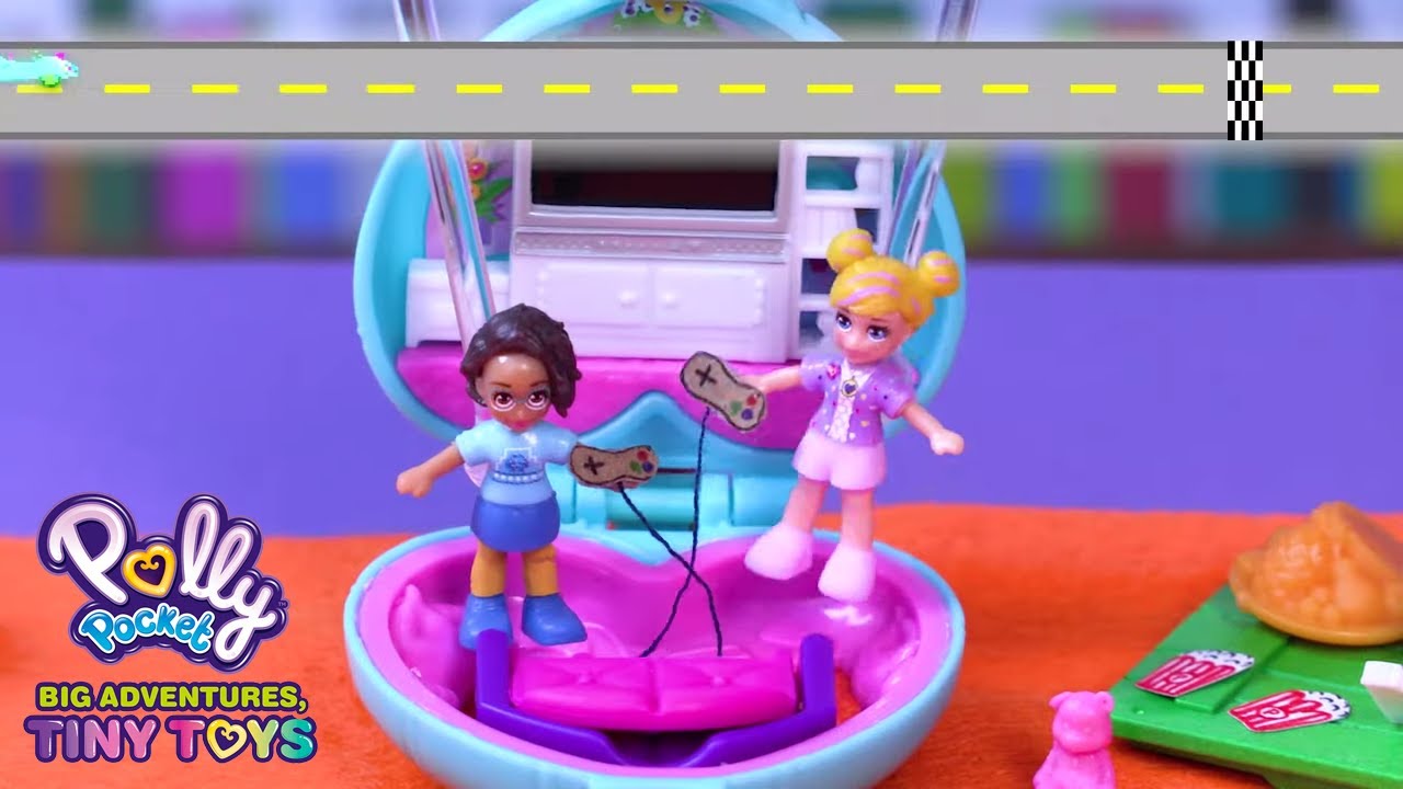 Games Night! 🎮Polly Pocket Toy Play | Polly Pocket - YouTube