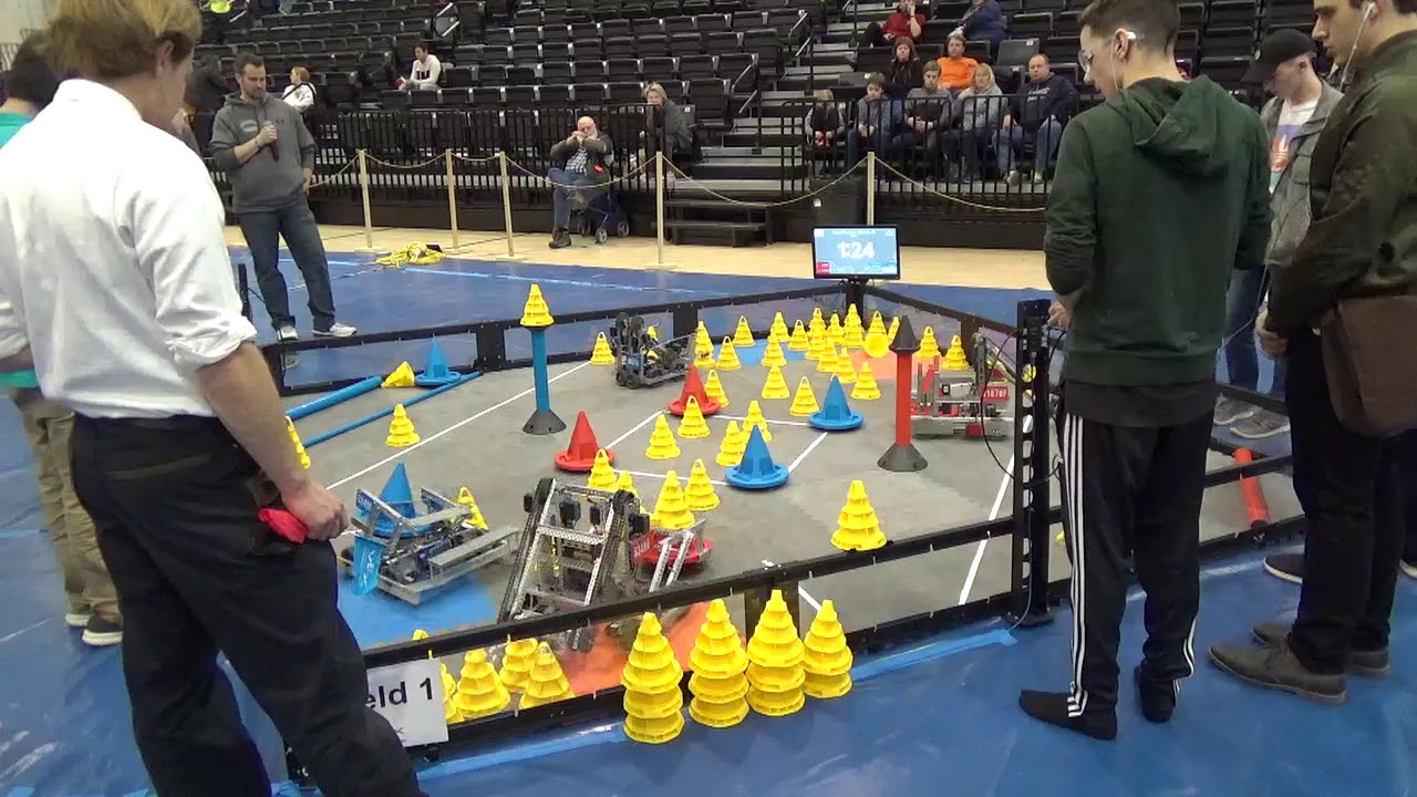 Vex in the Zone Southern Illinois M43 Qualification 8 - YouTube