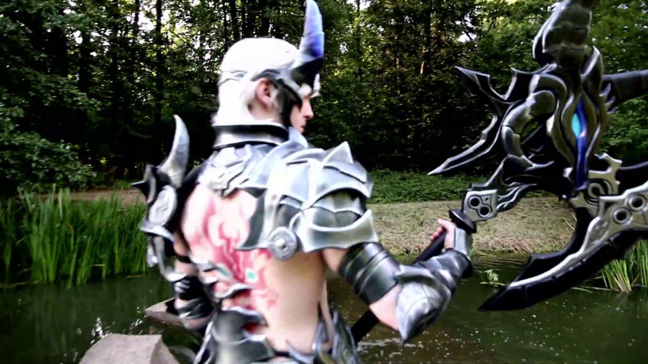 Aion Cosplay - YouTube